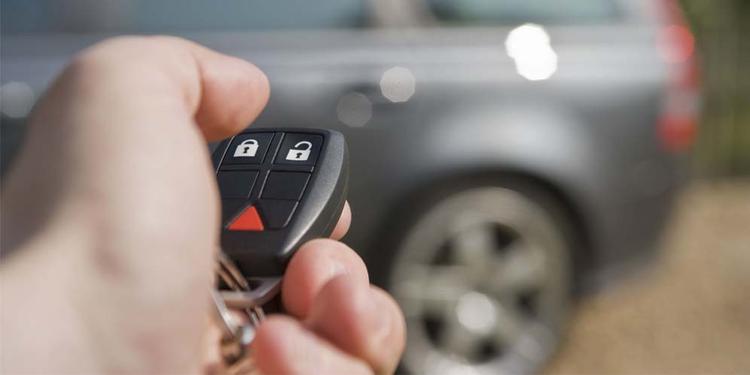 7 Rekomendasi Remote Mobil Universal Terbaik | rank.co.id