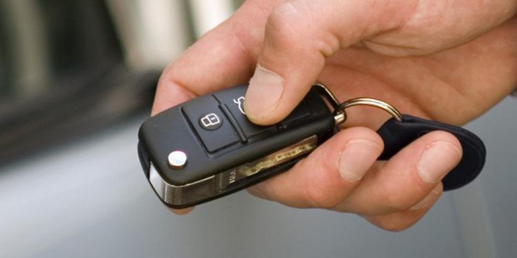 7 Rekomendasi Remote Mobil Universal Terbaik | rank.co.id